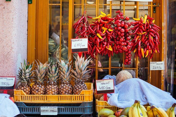 The Award-Winning Private Food Tour of Budapest: 6 or 10 Tastings - Detailed Breakdown of the Itinerary