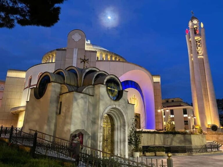 Tirana Highlights: A Walking Tour with a Local Guide - What Makes This Tour Stand Out?