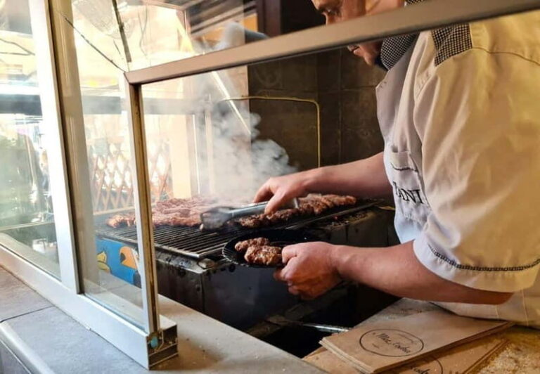 Tirana Stroll Tour, Walk and Taste Qofte & Raki! - Who Will Love This Tour?