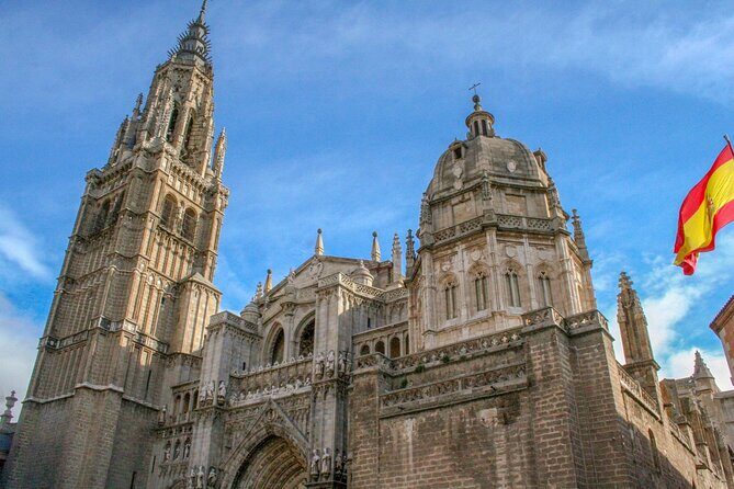 Toledo Full Day with Winery Visit, Tapas and Wine Tasting - Walking Tour of Toledo’s Key Landmarks