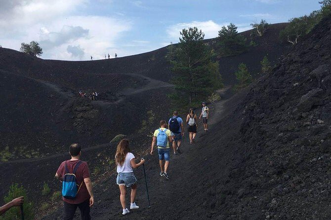 Tour Etna & Wine Tasting - Detailed Itinerary Breakdown