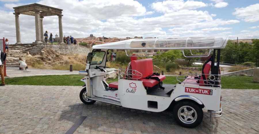 Tour Guiado En Tuk Tuk Recorre Avila De La Forma Mas Comoda - Detailed Breakdown of the Tour Itinerary