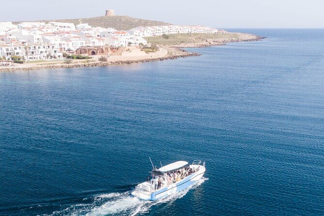 Tour of the North Coast of Menorca by Boat - The Vessel and Group Size