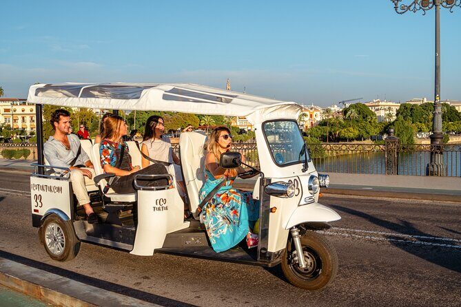 Tour Welcome Seville with Local Guide in Eco Tuk Tuk Private - Who Is This Tour Best For?