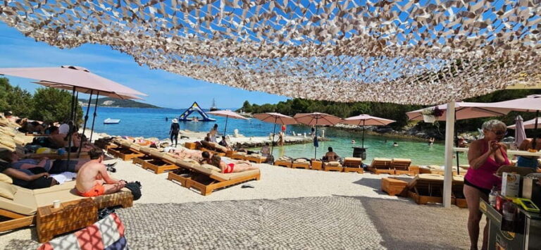 Trogir: Boat tour to Unique underwater museum - Exploring the Underwater Museum: What You Can Expect