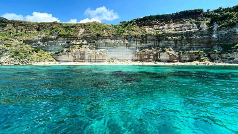 Tropea: Capo Vaticano Small-Group Boat Tour with Aperitif - Who Will Love This Tour?
