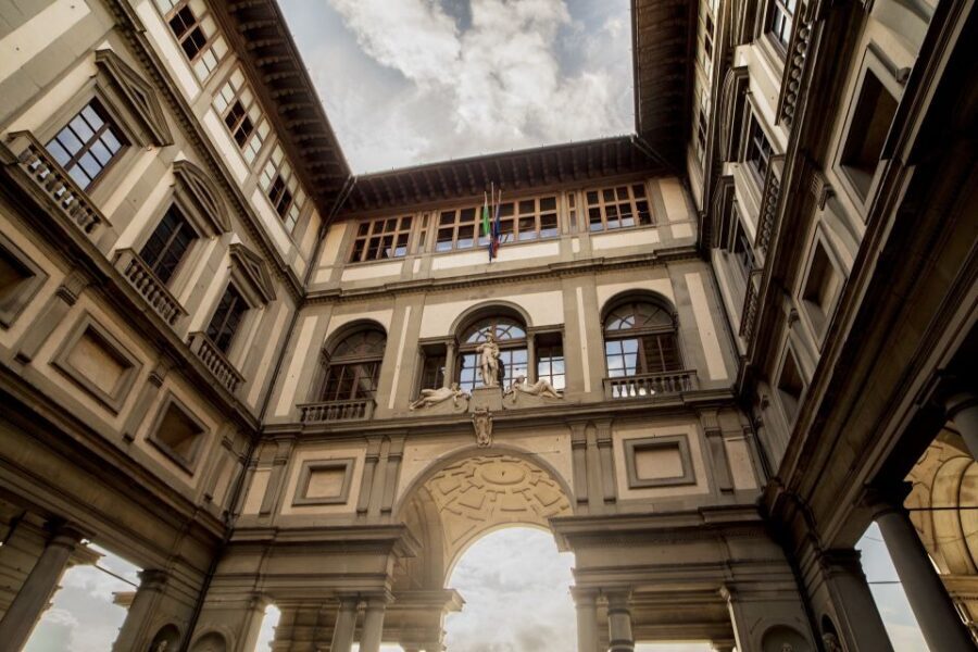 Uffizi Gallery: Small Group Guided Tour with Reserved Entry - A Closer Look at the Uffizi Guided Tour Experience