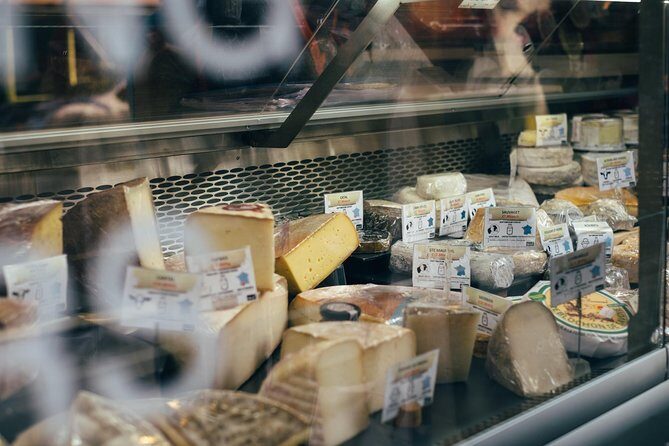 Ultimate London Cheese Crawl : Guided Food Tour - Group Size, Timing, and Accessibility
