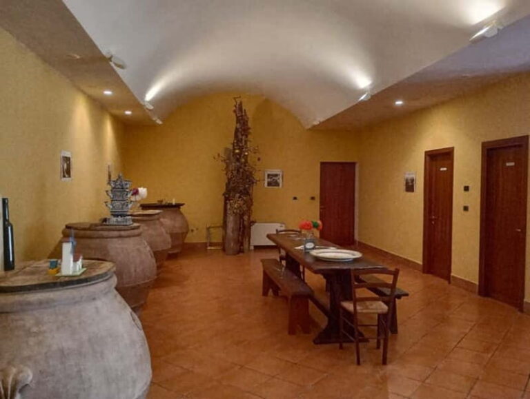 Umbria: guided tour to traditional oil mill + tasting - Why This Tour Is a Great Choice