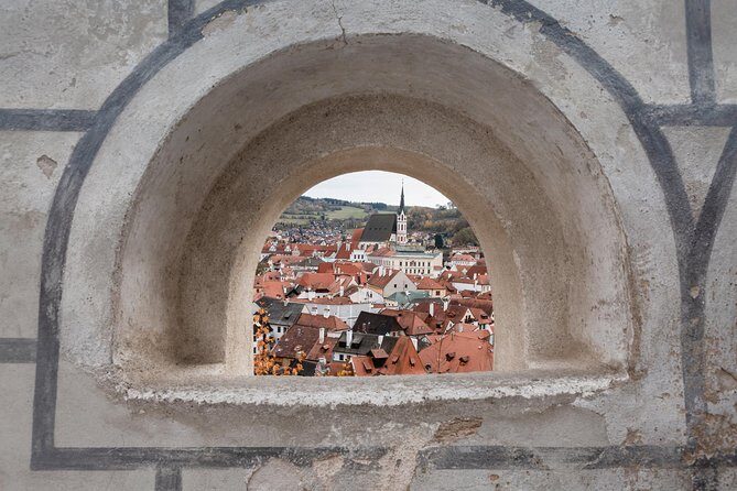 UNESCO Cesky Krumlov from Prague with Guided Tour and Transfer - Transportation and Group Size