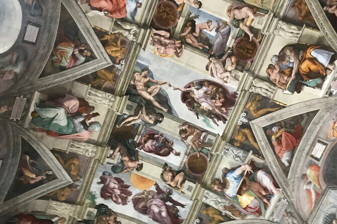 Vatican Tour: Vatican Museums Sistine Chapel & St Peter Basilica - The Crowds & Accessibility