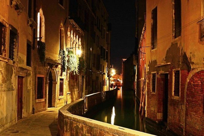 Venice by Night: Highlights & Hidden Gems Tour - Why Choose the Venice by Night Tour?