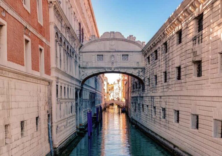 Venice: Doge's Palace and St Mark's Tour with Gondola Ride - What Reviewers Say