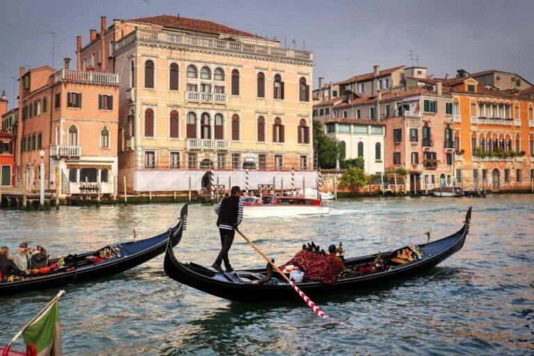 Venice: Doge's Palace Guided Tour with Optional Gondola Ride - Authentic Insights from Reviewers