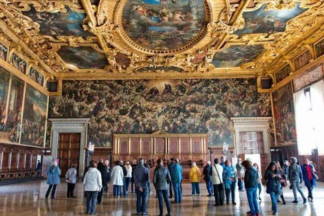Venice: Doge's Palace Guided Tour With Tickets & Optional Gondola - The Experience in Detail