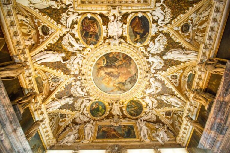 Venice: Doge's Palace Skip-the-Line Tour with Prisons - The Venice Experience: What You Can Expect