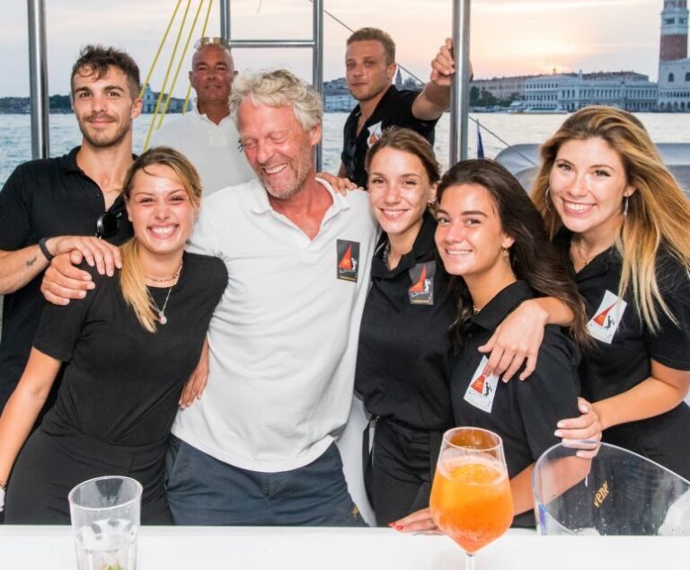 Venice: Lagoon Catamaran Cruise with Music and Drinks - An Authentic Water Experience with a Relaxed Vibe