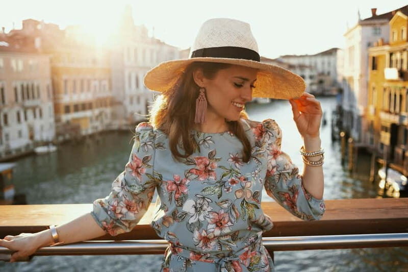 Venice: Photoshoot at The Grand Canal & Rialto Bridge - A Deep Dive Into the Venice Photoshoot Experience
