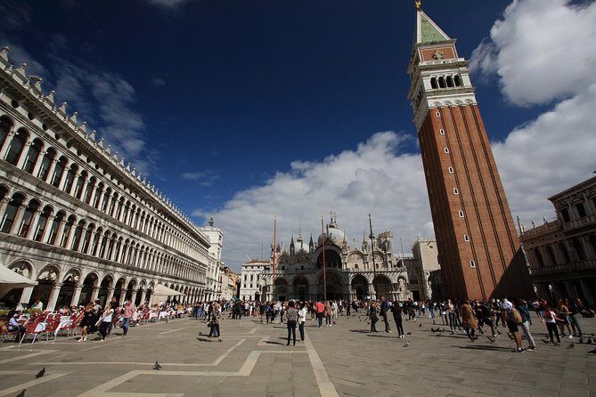 Venice Private Walking Tour with a Local - Exploring What the Tour Offers in Detail