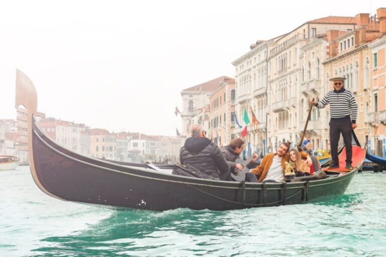Venice: Shared Gondola Ride and Serenade - The Price & Its Value