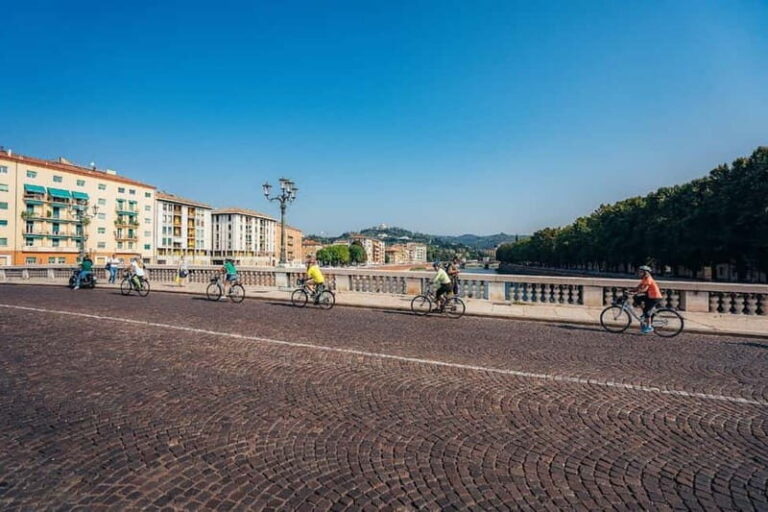 Verona e-Bike Tour: City Center and Panoramic Views - Bikes, Guides, and Group Size