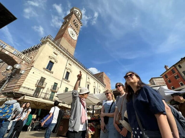 Verona: Guided Small Group Walking Tour of the City of Love - Who Will Love This Tour?