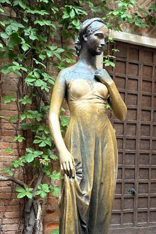 Verona: Juliets House Fast-Track Entry Ticket & Audio Guide - Practical Details and Tips for Visitors