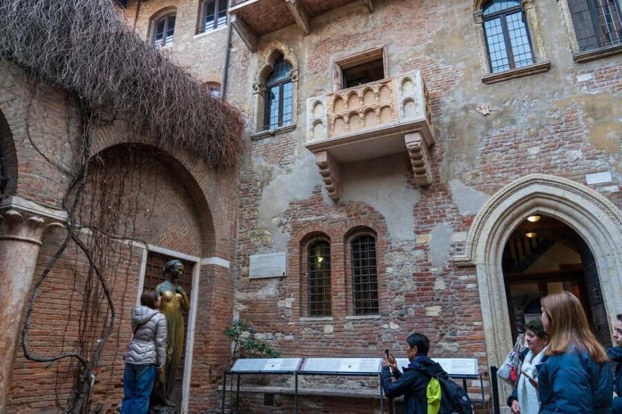 Verona: Small Group Guided Walking Tour with Arena Tickets - What’s Included and What to Expect