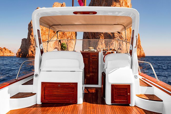 Very Small Group Capri Boat Excursion with Transfer from Positano - What Makes This Tour Stand Out?