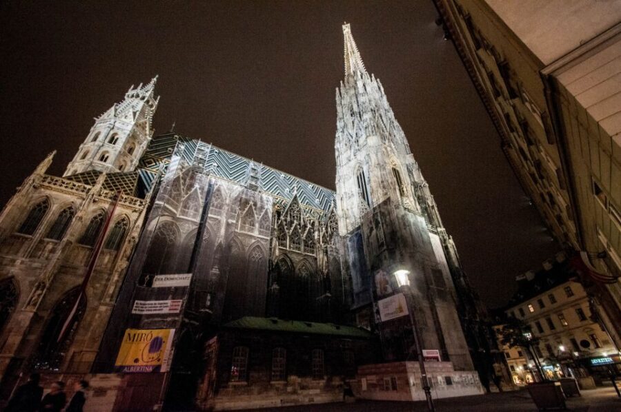 Vienna: Ghosts and Legends Guided Nighttime Walking Tour - Exploring Vienna’s Haunted Corners: A Nighttime Journey