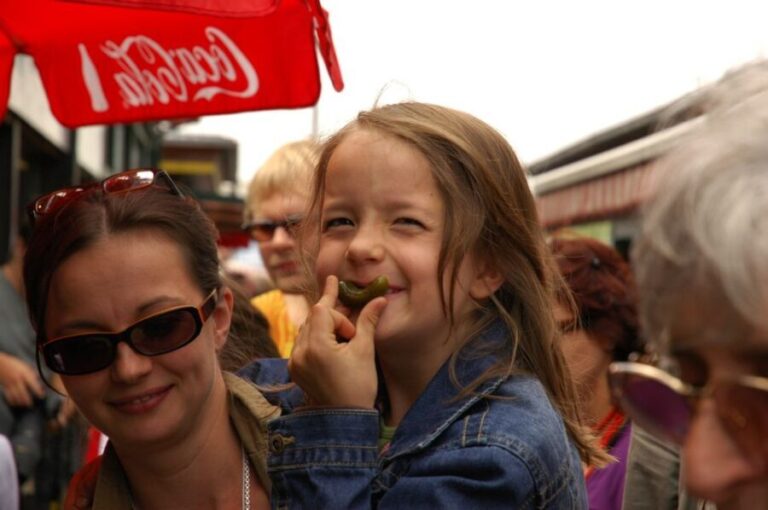 Vienna: Naschmarkt Food Tasting Tour - Practical Details and Value
