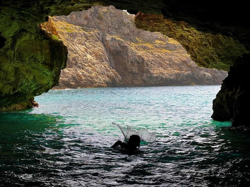 Vlore: Grama Bay & Karaburun Caves 8-Hour Speedboat Tour - What Makes This Tour Stand Out?