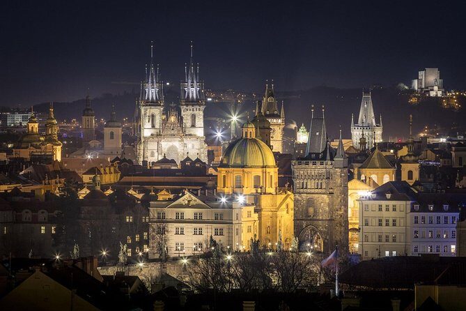Walking Night Tour Ghost Stories and Legends of Prague's Old Town - The Itinerary: What to Expect at Each Stop