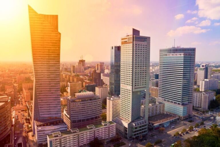 Warsaw: Afternoon Public City Tour with Pickup and Drop-off - How the Tour Is Structured