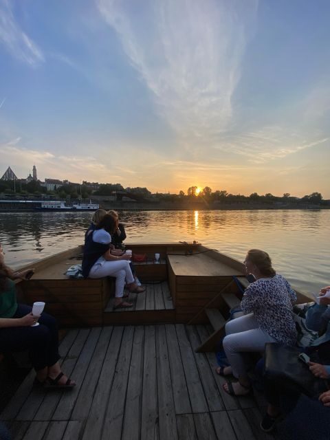 Warsaw: Evening Vistula Cruise with Welcome Drink - Practical Information: What You Need to Know