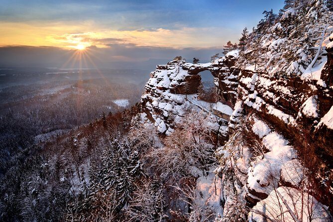 Winter Fairytale The BEST of Bohemian & Saxon Switzerland Hiking Tour - The Highlights