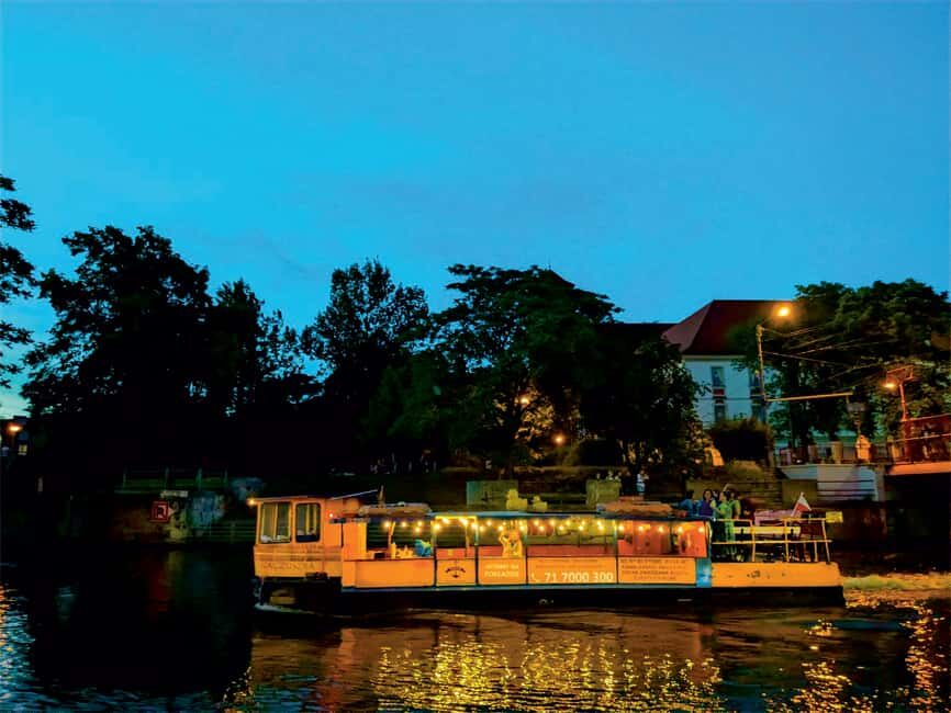 Wroclaw: Ticket for Old Town Christmas Cruise by Heated Ship - The Value and Practicalities