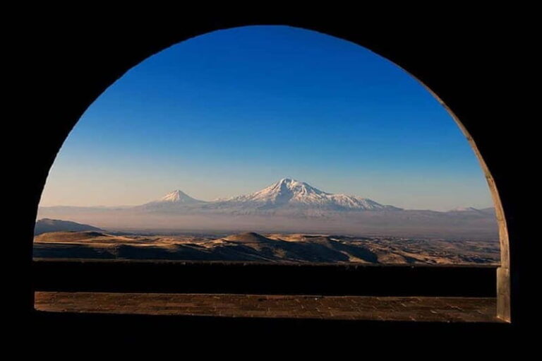 Yerevan to Tbilisi Day Tour: Unveiling Transcultural Wonders - Practical Details: What to Expect