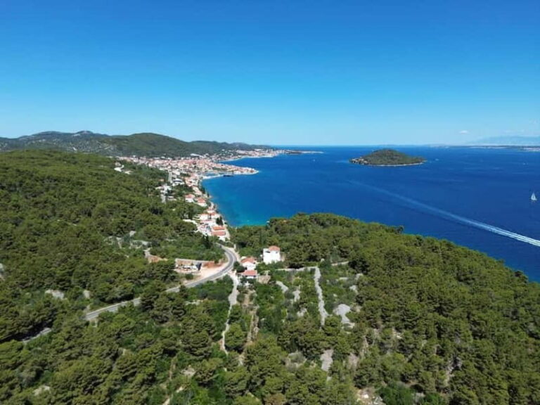 Zadar: 3 Islands Speedboat Tour with Drinks and Diving - Practical Tips for Travelers