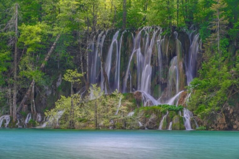 Zadar: Plitvice Lakes Guided Day Tour with Tickets - What’s It Like on the Ground?