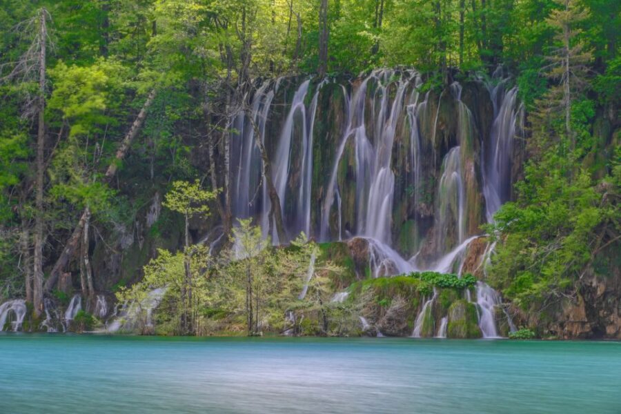 Zadar: Plitvice Lakes Guided Day Tour with Tickets - What’s It Like on the Ground?
