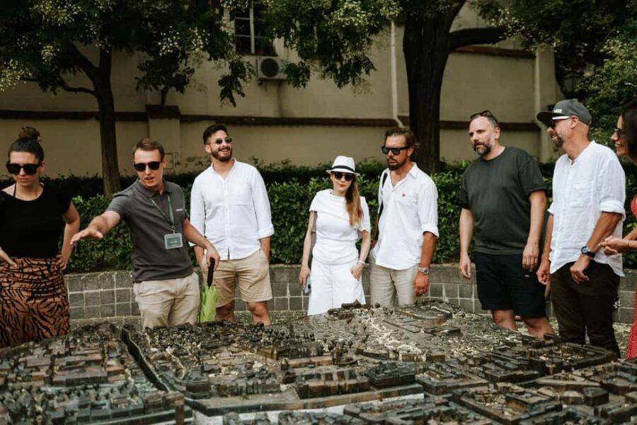 Zagreb: Restaurants, Food & Old Town Walking Tour - Why This Tour Offers Great Value