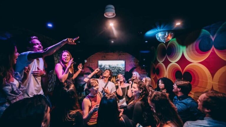 #1 Benidorm Club Crawl with Free Drinks & VIP Entry - What Makes This Club Crawl Stand Out?