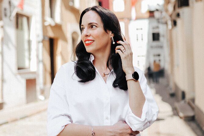 1H Private Photoshoot in Old Town of Riga - Frequently Asked Questions