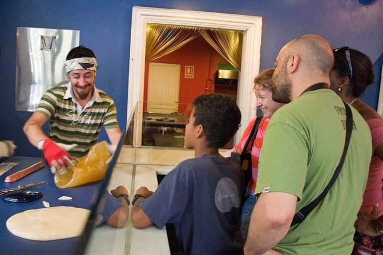 2.5-Hour Kids & Family Walking Tour in English - An In-Depth Look at the 2.5-Hour Kids & Family Walking Tour