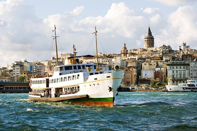 2 Continents Tour incl. Beylerbeyi Palace [full-day] - What Makes This Tour Stand Out?