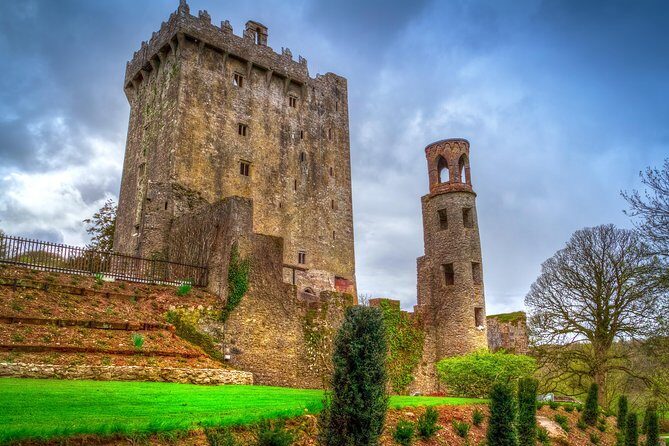 2-Day Southern Ireland Tour from Dublin:Including Blarney and Cliffs of Moher - What’s Included and What’s Not