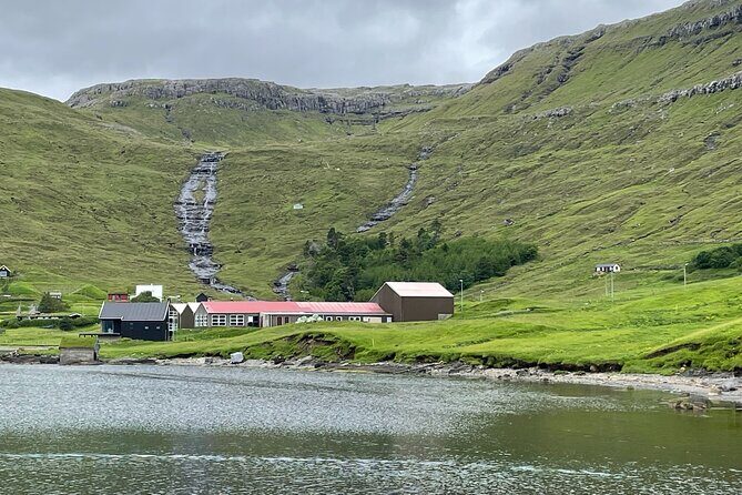 2-Hour Boat Trip in Faroe Island - An In-Depth Look at the 2-Hour Boat Trip Experience