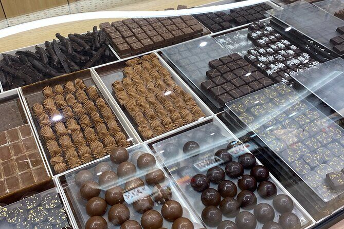 2-Hour Foodie Tour with 10 Tastings in Aix-en-Provence - Practicalities and Tips