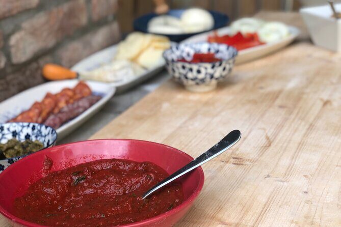 2-Hour Guided Family Pasta or Pizza Cooking Class in Acqui Terme - The Details: Practical Considerations